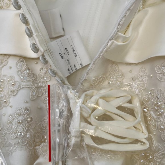 Robin Jillian Bridal | Dresses | Robin Jillian Dress Women 8 Bridal ...